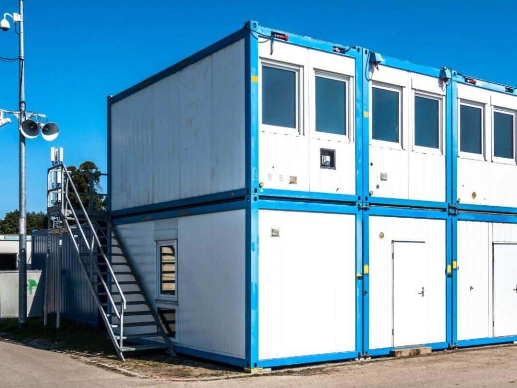 CONTAINER STRUCTURES