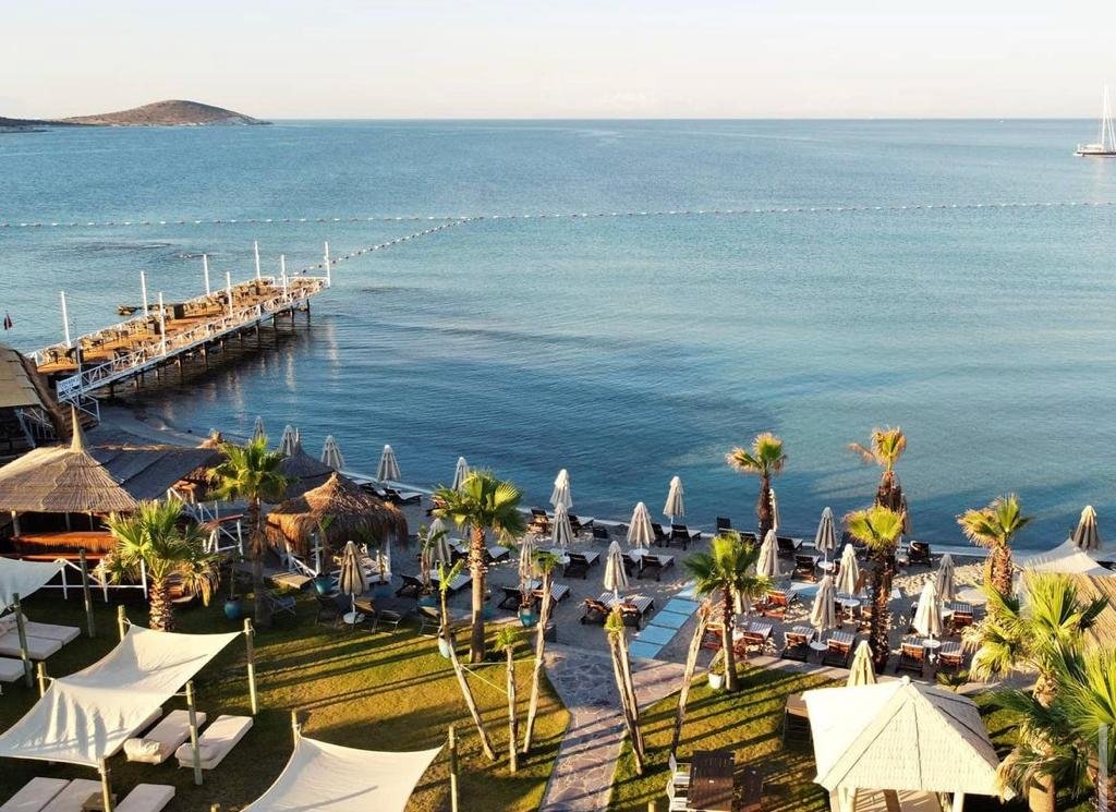 ALAÇATI 11 BEACH | ALAÇATI BEACH'LERİ