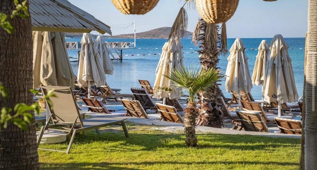 ALAÇATI 11 BEACH | ALAÇATI BEACH'LERİ